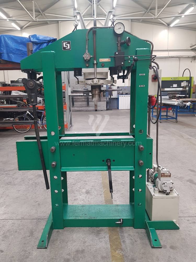 Použité stroje – Lisy | Fermat machinery