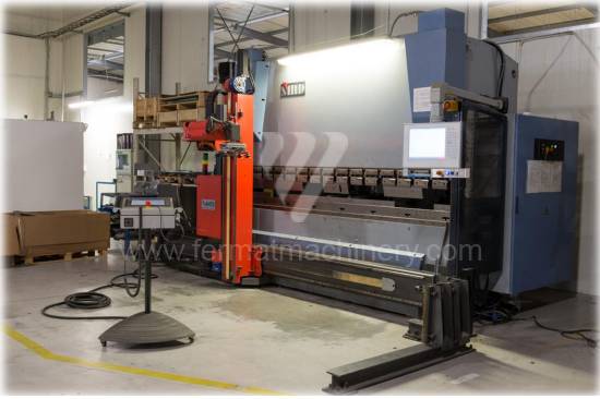 Used machines - Press / PBH 110-3100-4C+robot ANTIL Twister F5 | Fermat ...