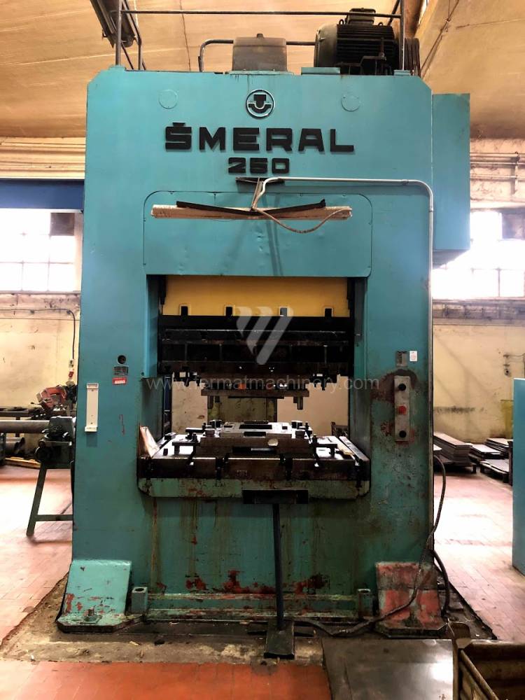 Machines d'occasion - Presse / LKT 250 | Fermat machinery