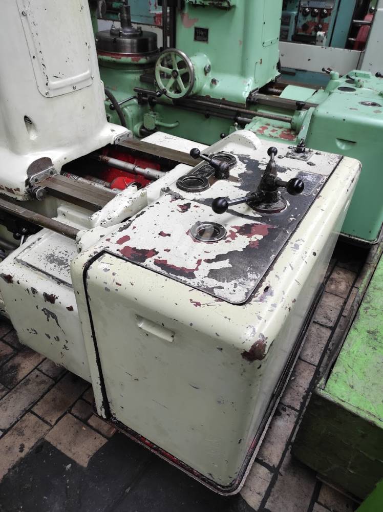 Maszyny używane - Obrabiarki do kół zębatych / FO 8 | Fermat machinery