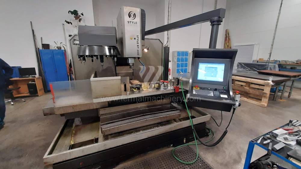 Mașini folosite - Centre de prelucrare / BT 1500 | Fermat machinery